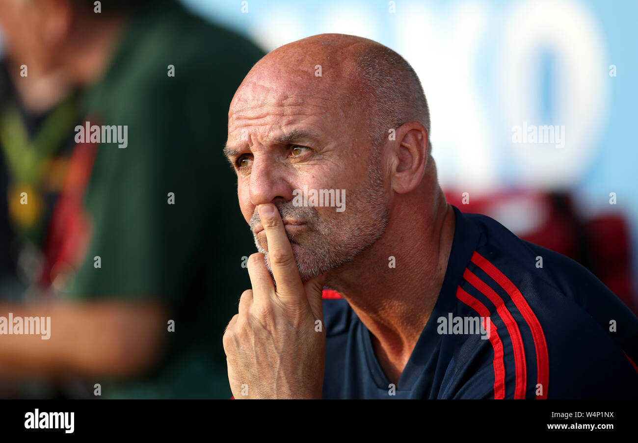 Pre season hi-res stock photography and images - Alamy