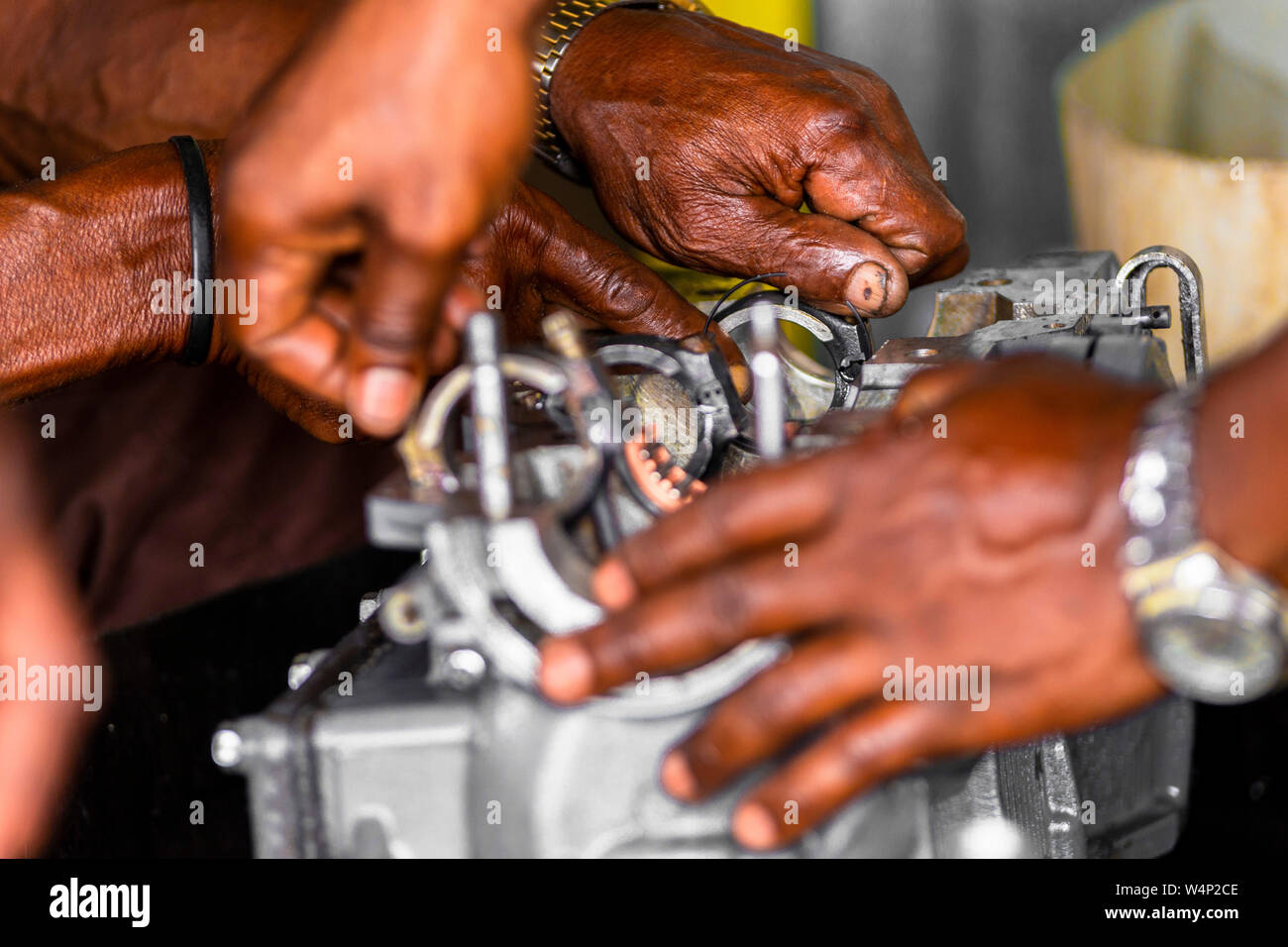 Men repairing a boat engine hi-res stock photography and images - Alamy