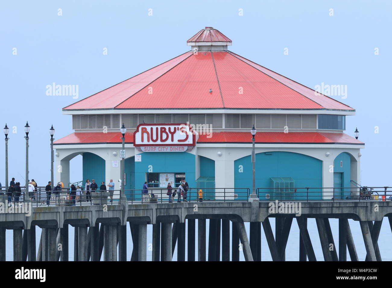 Ruby's Surf City Diner on the Huntington Beach pier during AVP Open on ...