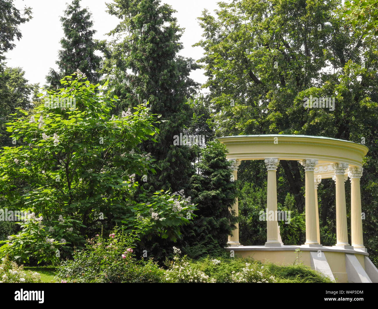 Historic built structure hi-res stock photography and images - Alamy