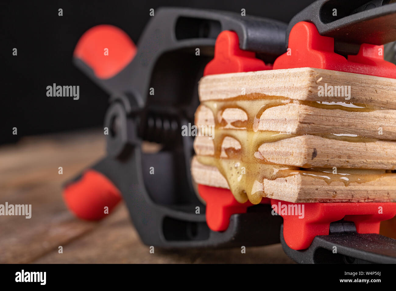 Gluing Stock Photos & Gluing Stock Images - Alamy