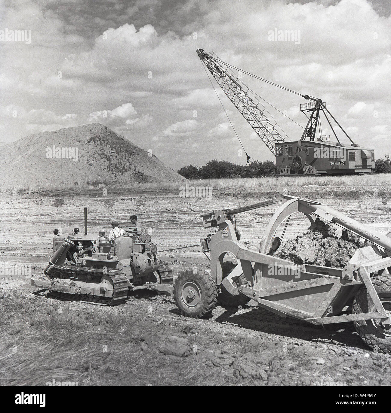 Wheeled excavators hi-res stock photography and images - Alamy