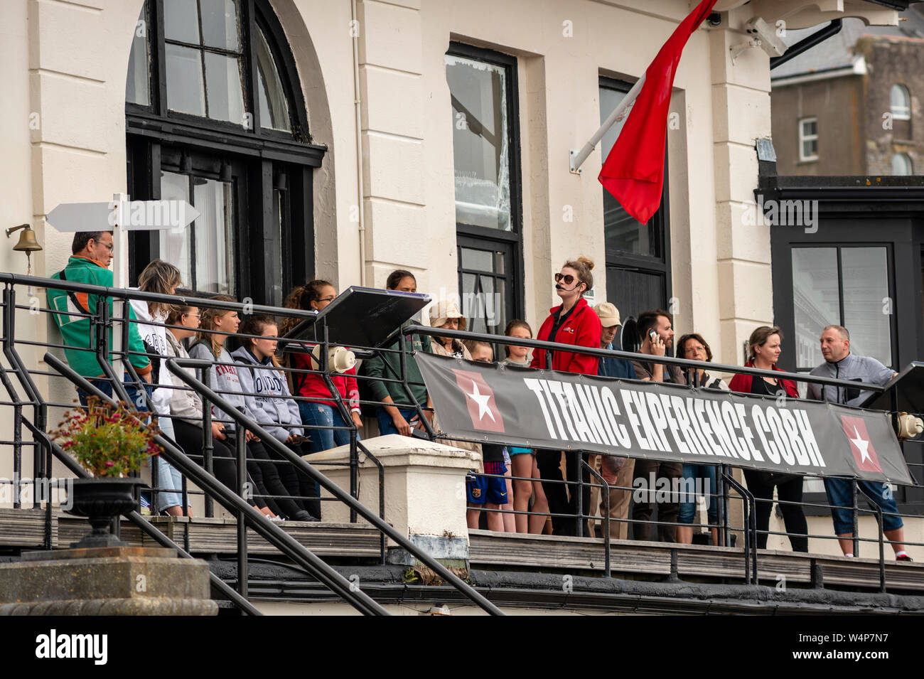 Female guided tour hi-res stock photography and images - Alamy