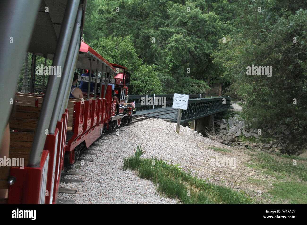 Train ride amusement park hi-res stock photography and images - Alamy