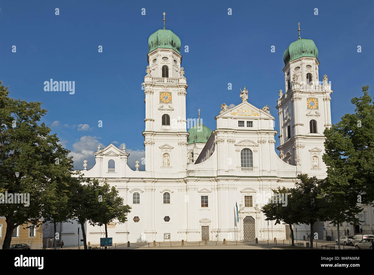 St. Stephens´s Cathedral, Passau, Lower Bavaria, Germany Stock Photo ...
