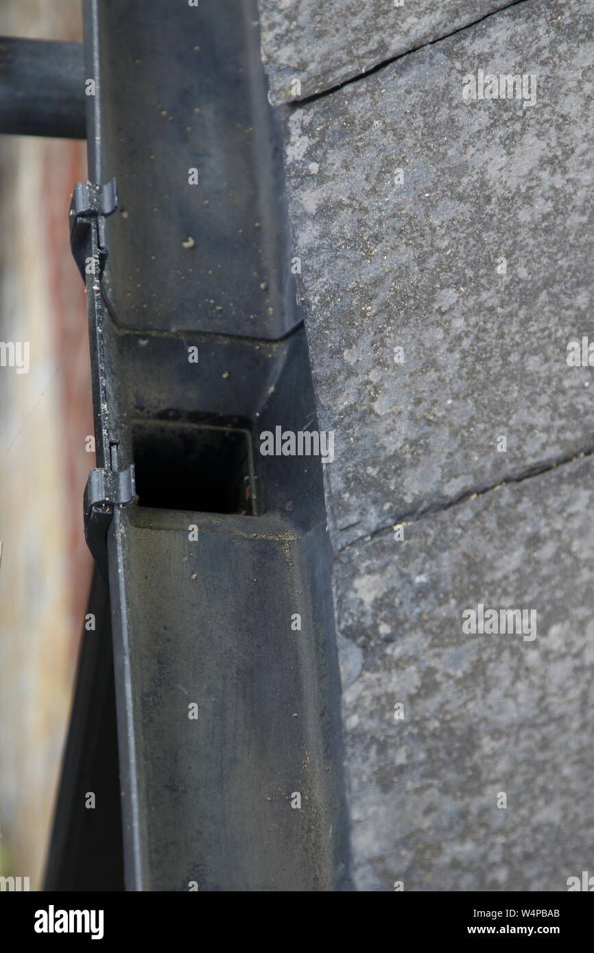 Plastic gutter hi-res stock photography and images - Alamy