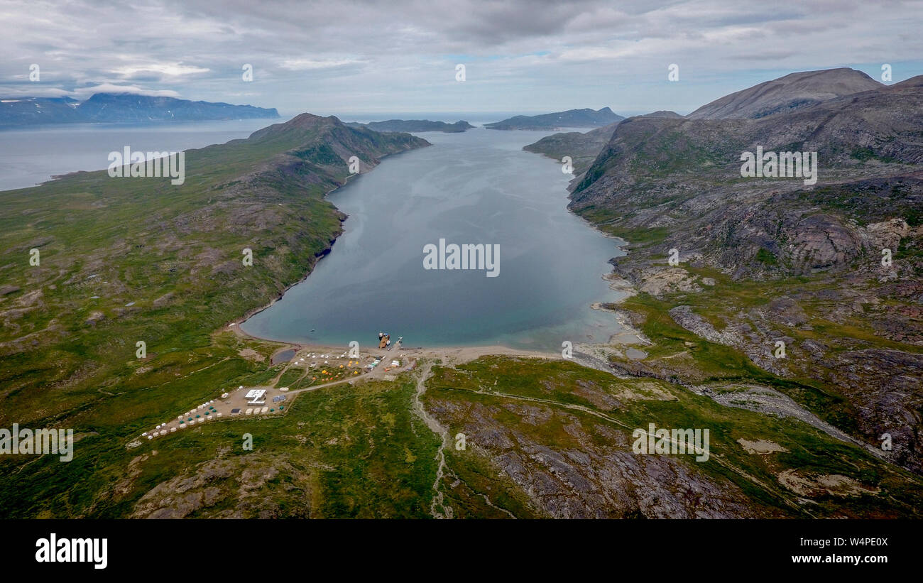 Hebron Mountains High Resolution Stock Photography and Images - Alamy