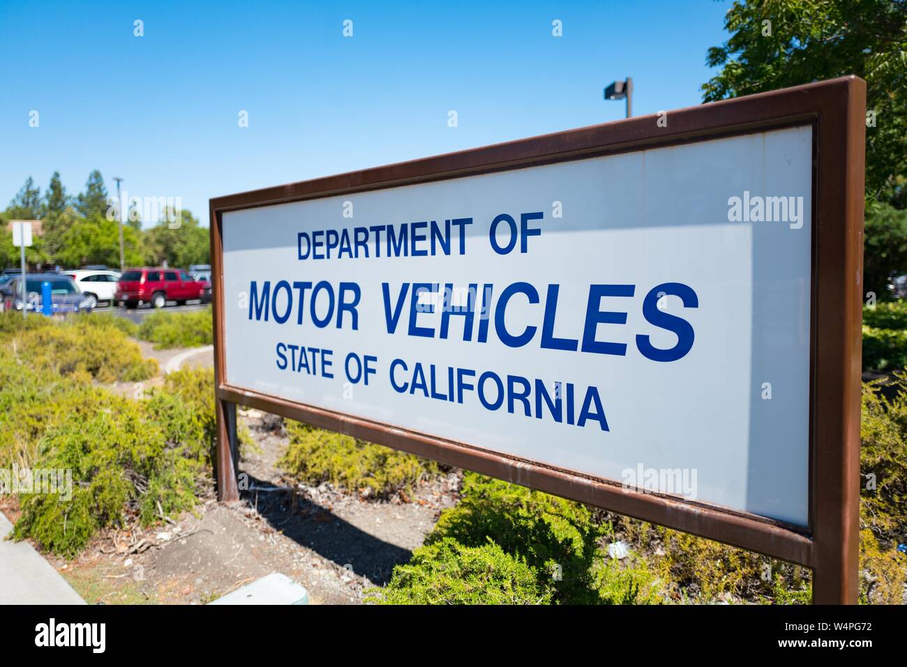 Department of dmv office hi-res stock photography and images - Alamy