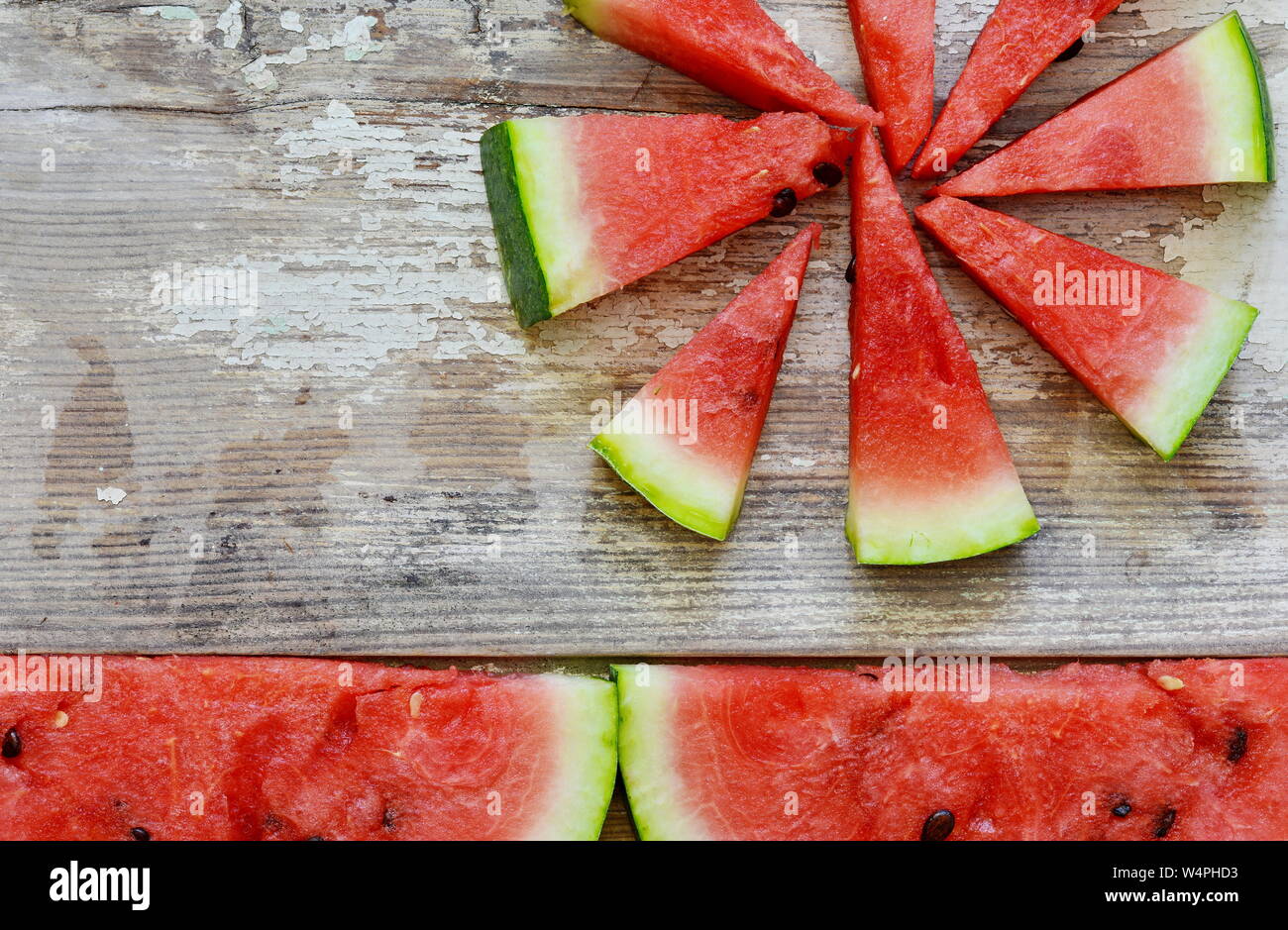 Circular Slices of watermelon as a background Stock Photo - Alamy
