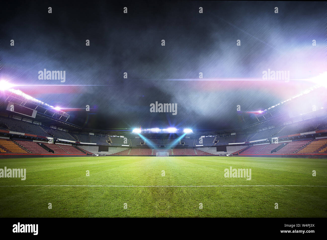 Sports night spotlights hi-res stock photography and images - Alamy
