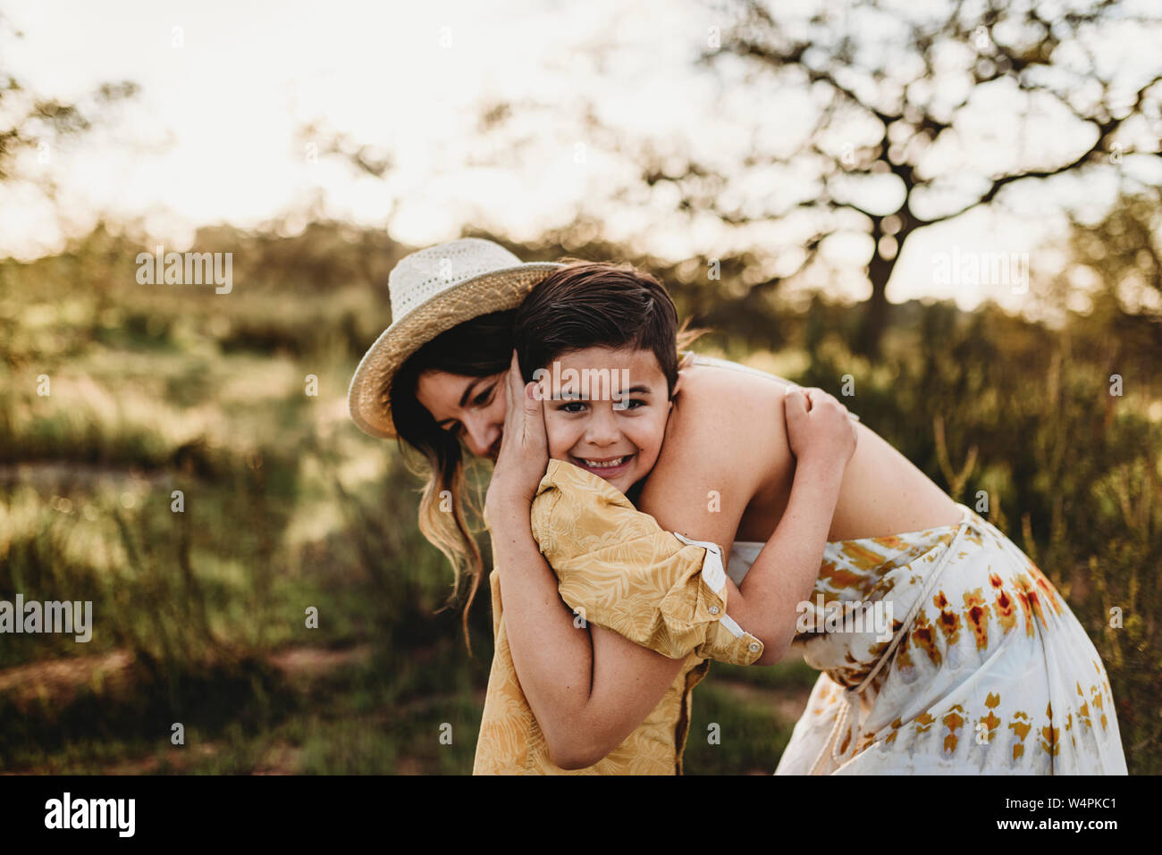 Hispanic latin mexican mom son hi-res stock photography and images - Alamy