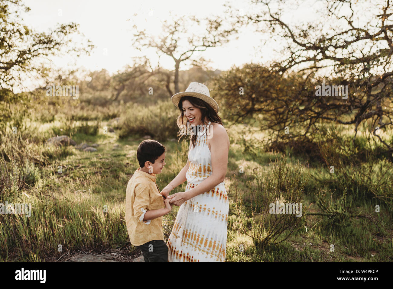 Hispanic latin mexican mom son hi-res stock photography and images - Alamy