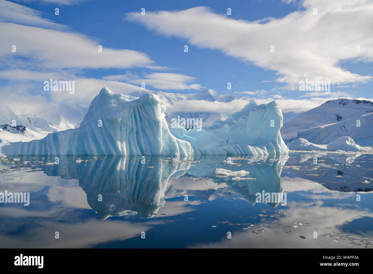 Blue iceberg perfect reflection hi-res stock photography and images - Alamy