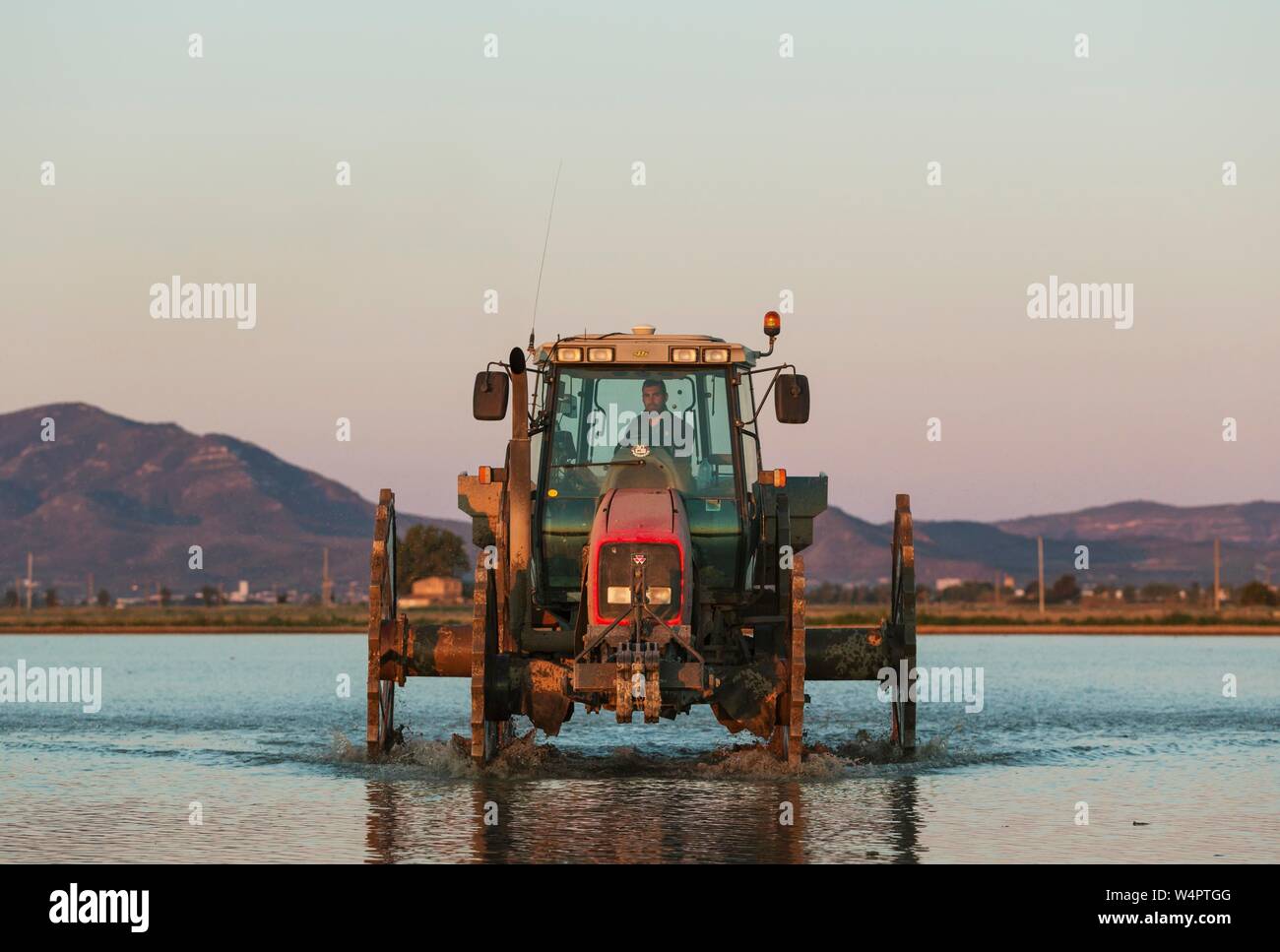 Rice tractor hi-res stock photography and images - Alamy