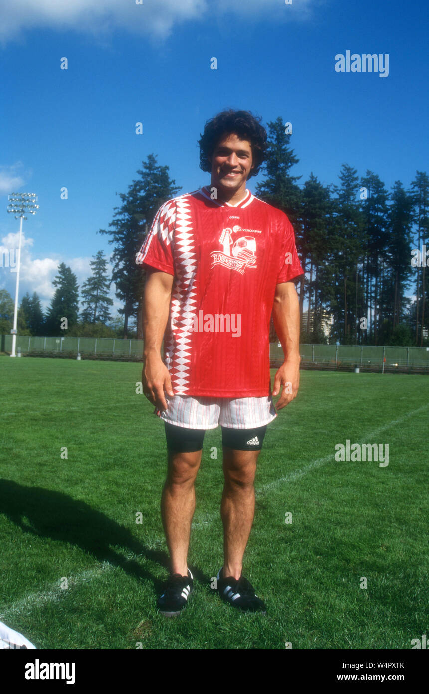 Vancouver, British Columbia, Canada 2nd October 1994 (Exclusive) Actor ...