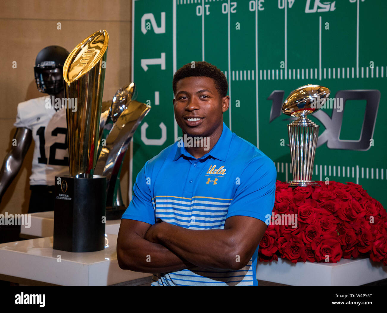 Joshua kelley ucla hi-res stock photography and images - Alamy