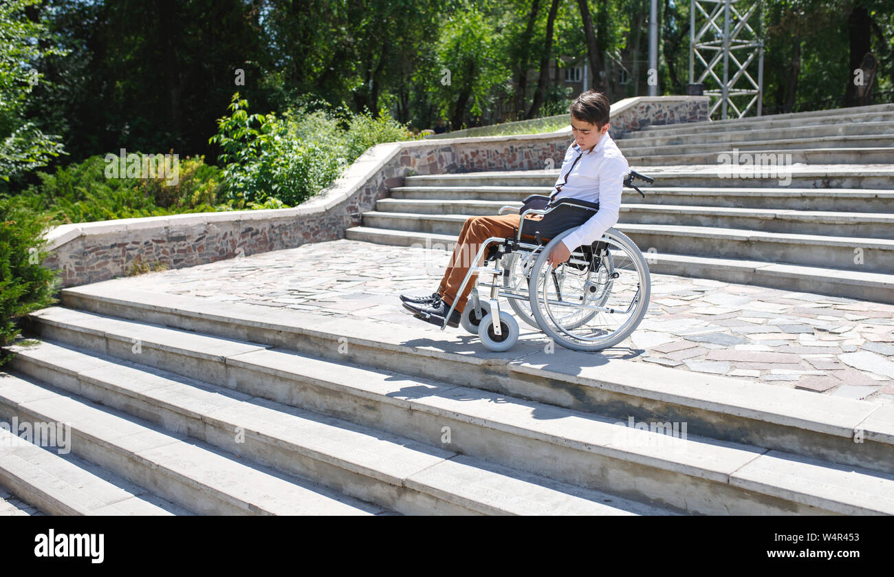Wheelchair inaccessible hi-res stock photography and images - Alamy