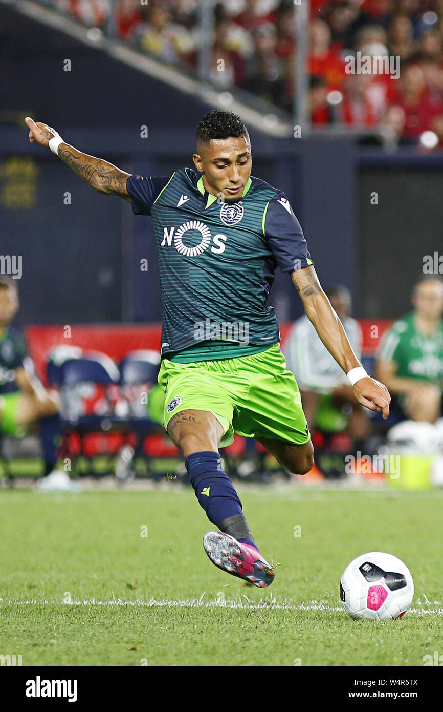 New York, USA. 24th July, 2019. RAPHINHA (21) of Sporting CP runs the ...