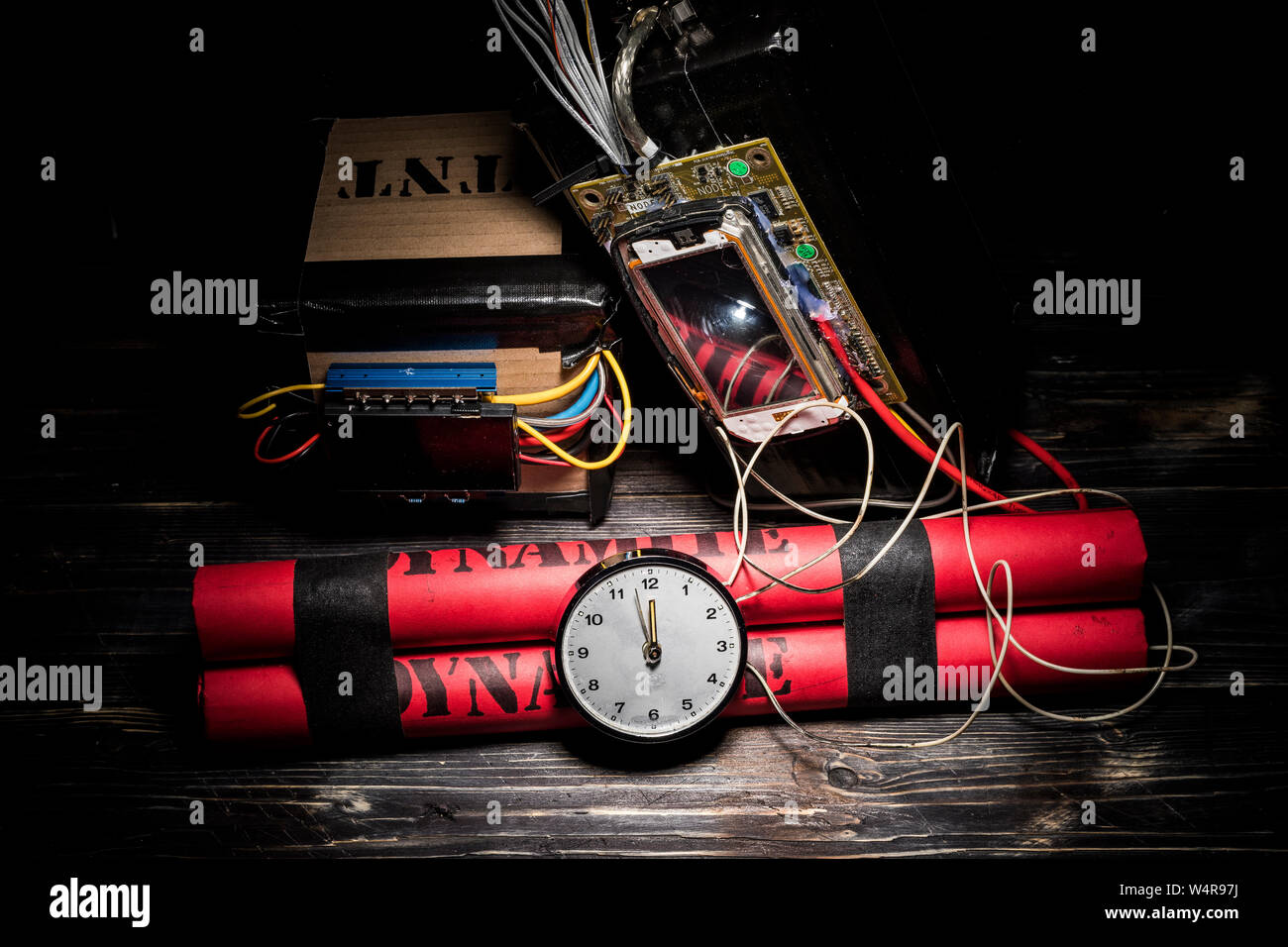 Timed explosion hi-res stock photography and images - Alamy