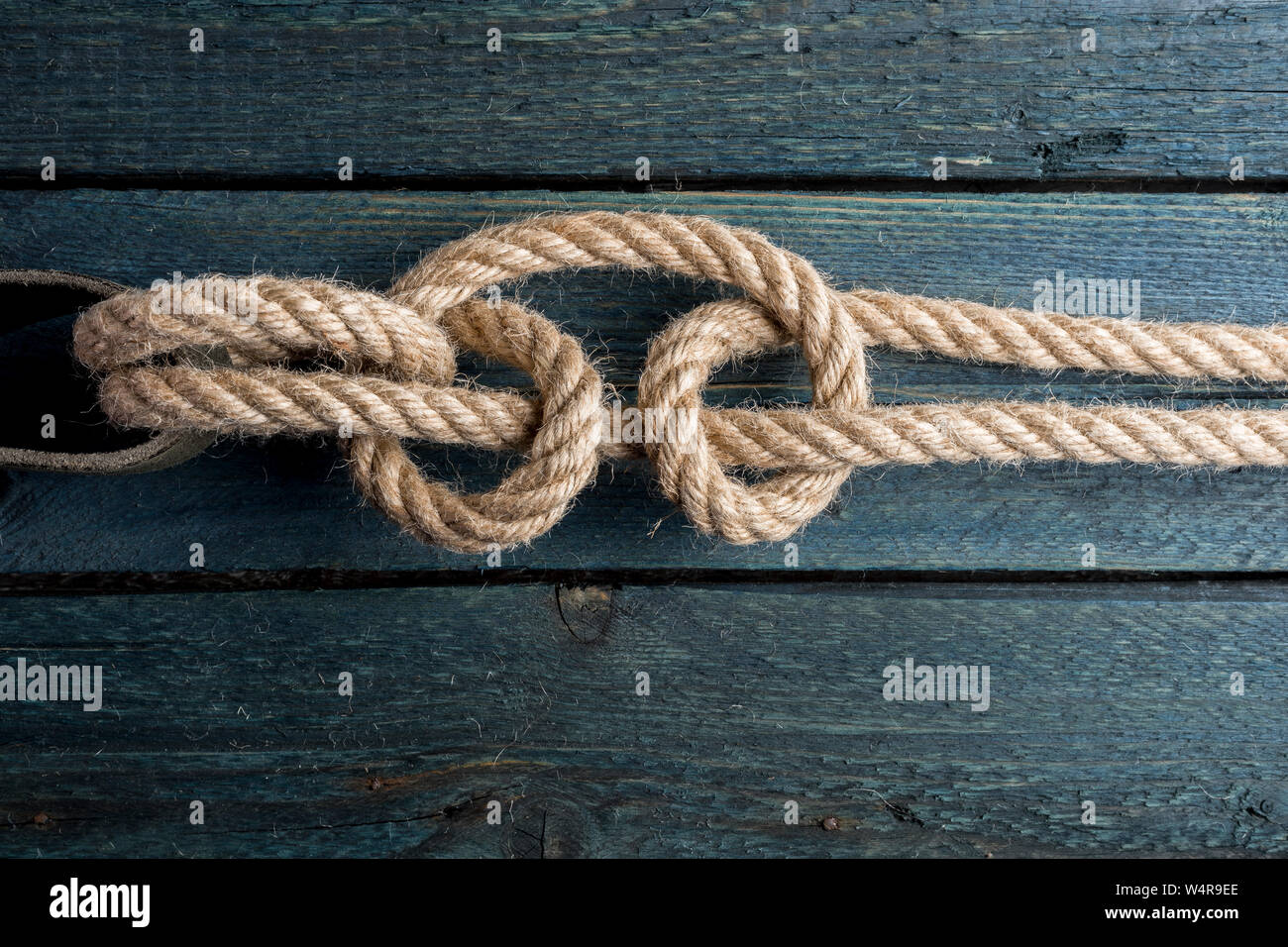 Fisherman's Bend. Rope node Stock Photo - Alamy