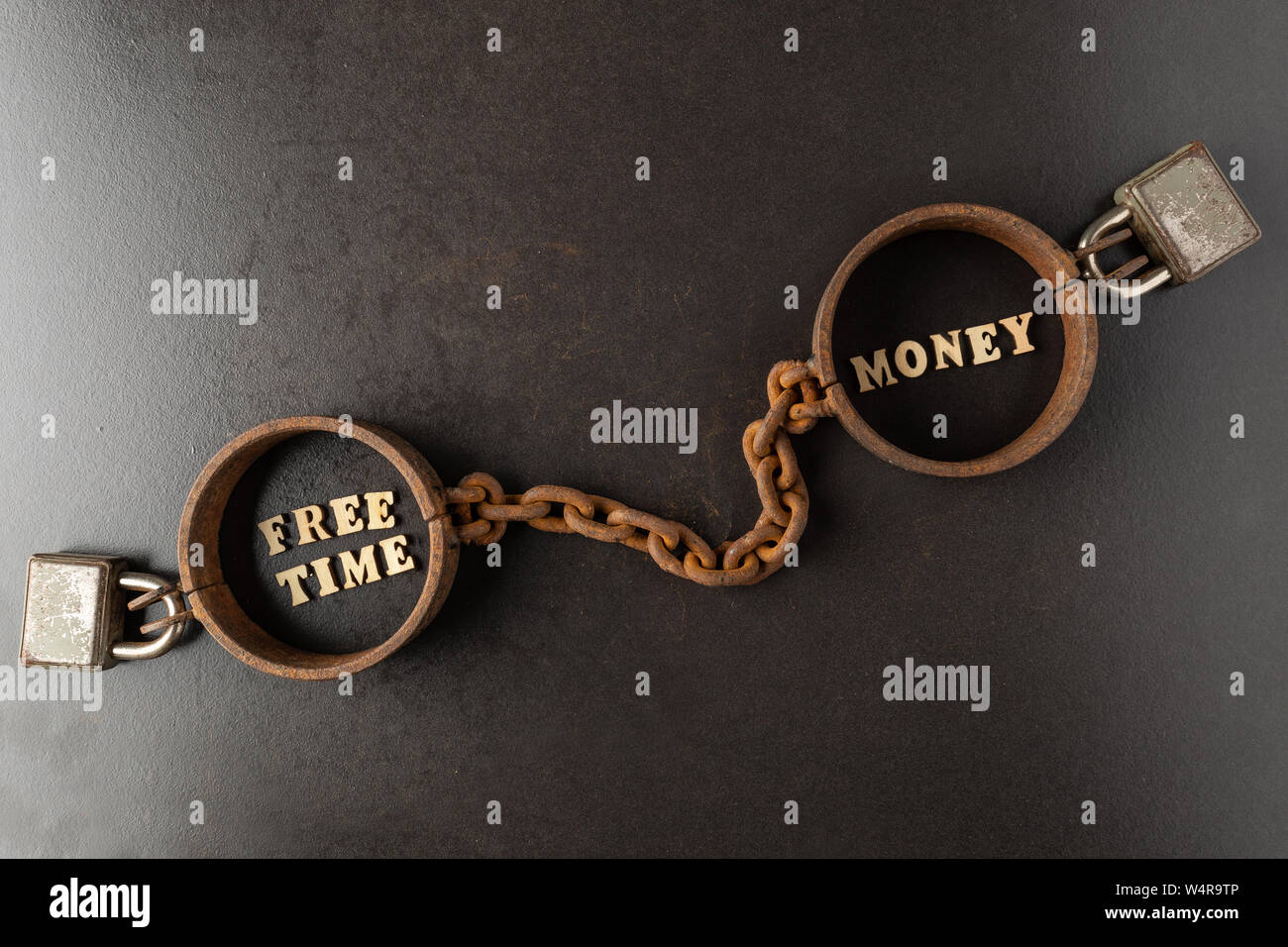 Money order sign hi-res stock photography and images - Alamy