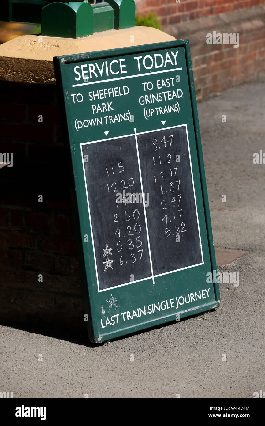 Sheffield park station sign hi-res stock photography and images - Alamy