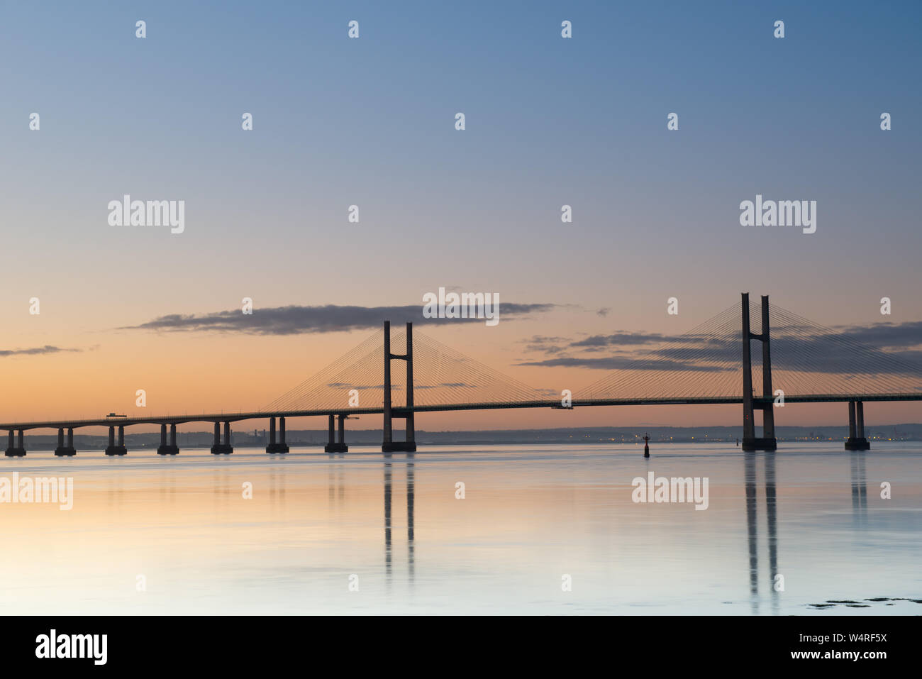 Second severn crossing bridge hi-res stock photography and images - Alamy