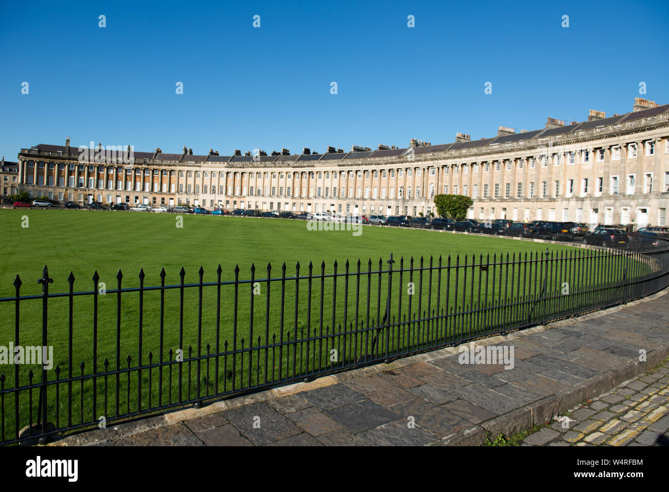 Historic Georgian Architecture of Royal Crescent in Bath, England Stock ...