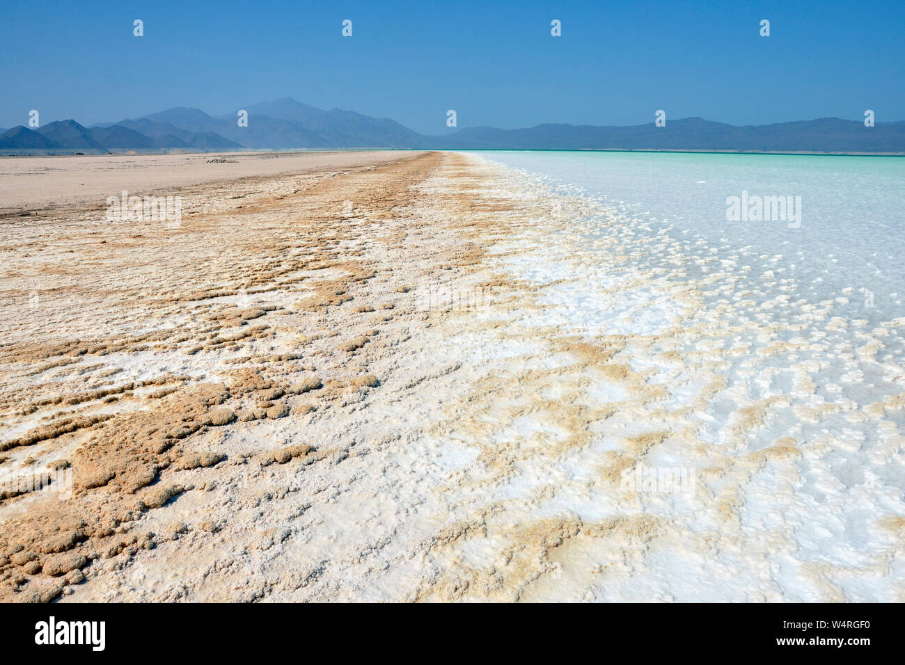 Lake assal djibouti hi-res stock photography and images - Alamy