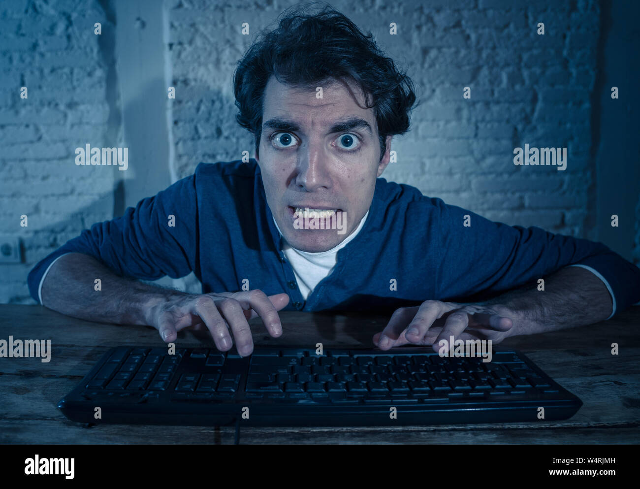 Insomnia gaming computer hi-res stock photography and images - Alamy
