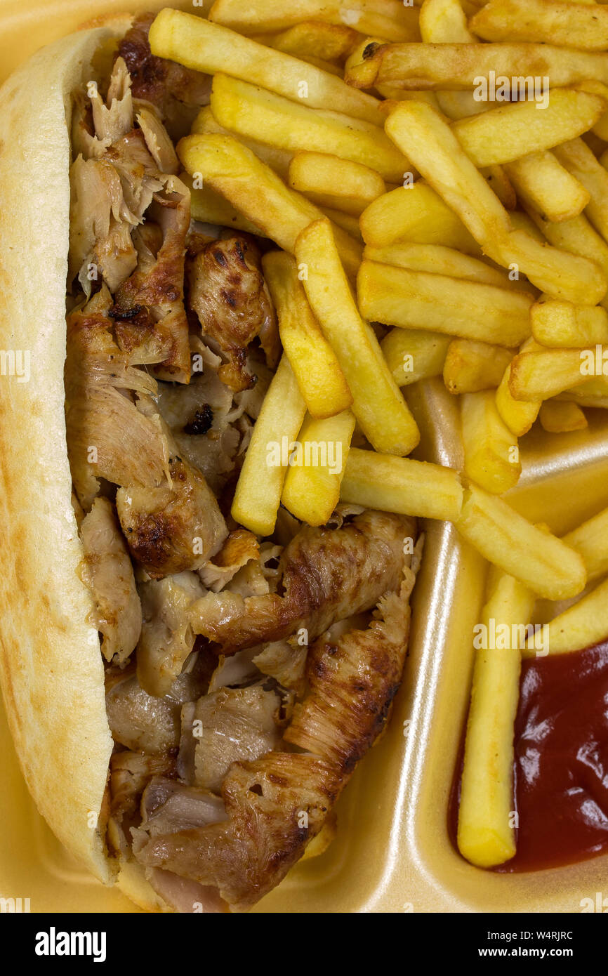 Doner kebab box hi-res stock photography and images - Alamy