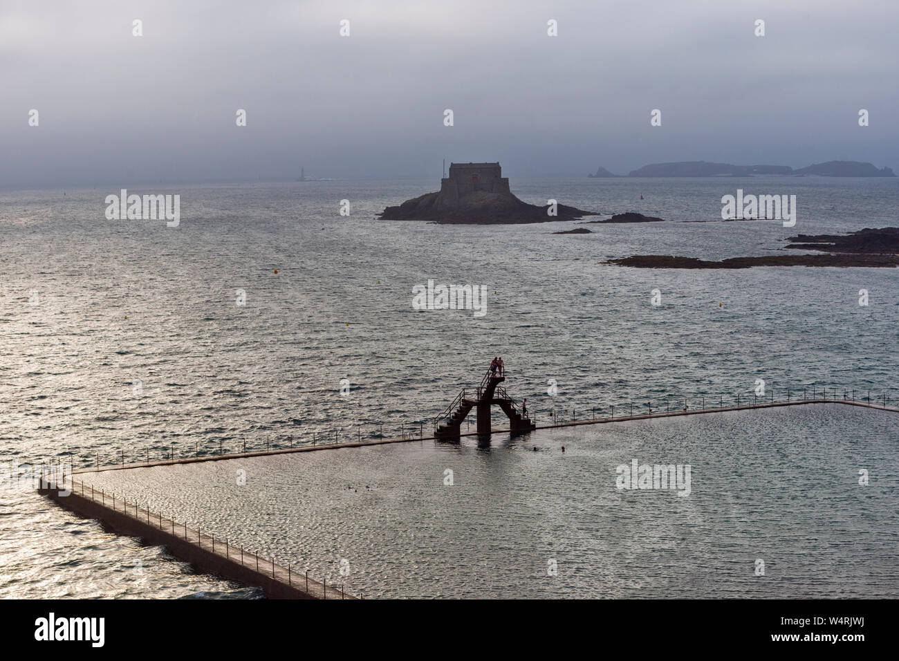 Saint malo pool on the beach hi-res stock photography and images - Alamy