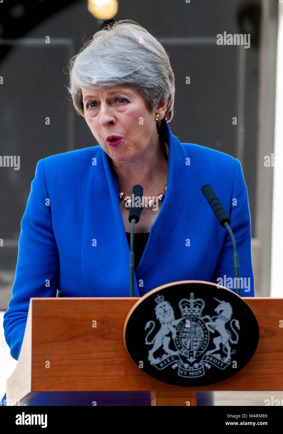 Theresa May, Philip May, Prime Minister makes her final departure ...