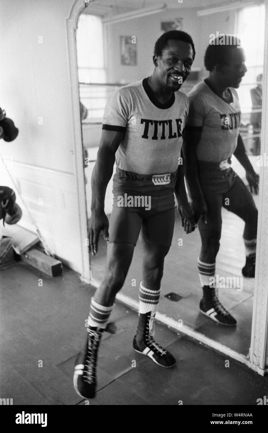 Maurice Hope in the gym ahead of his rematch with Rocky Mattioli for ...