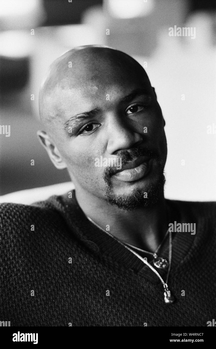 Marvin hagler hi-res stock photography and images - Alamy