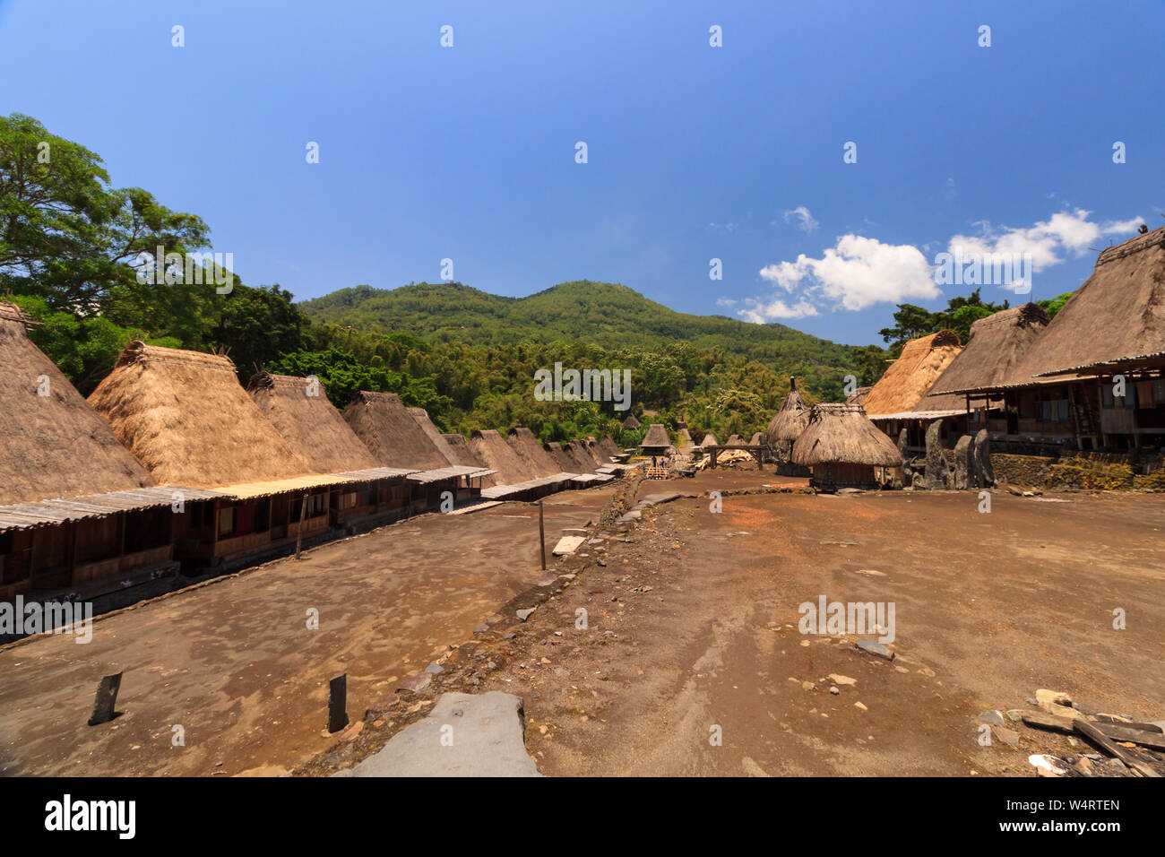 Bena house hi-res stock photography and images - Alamy