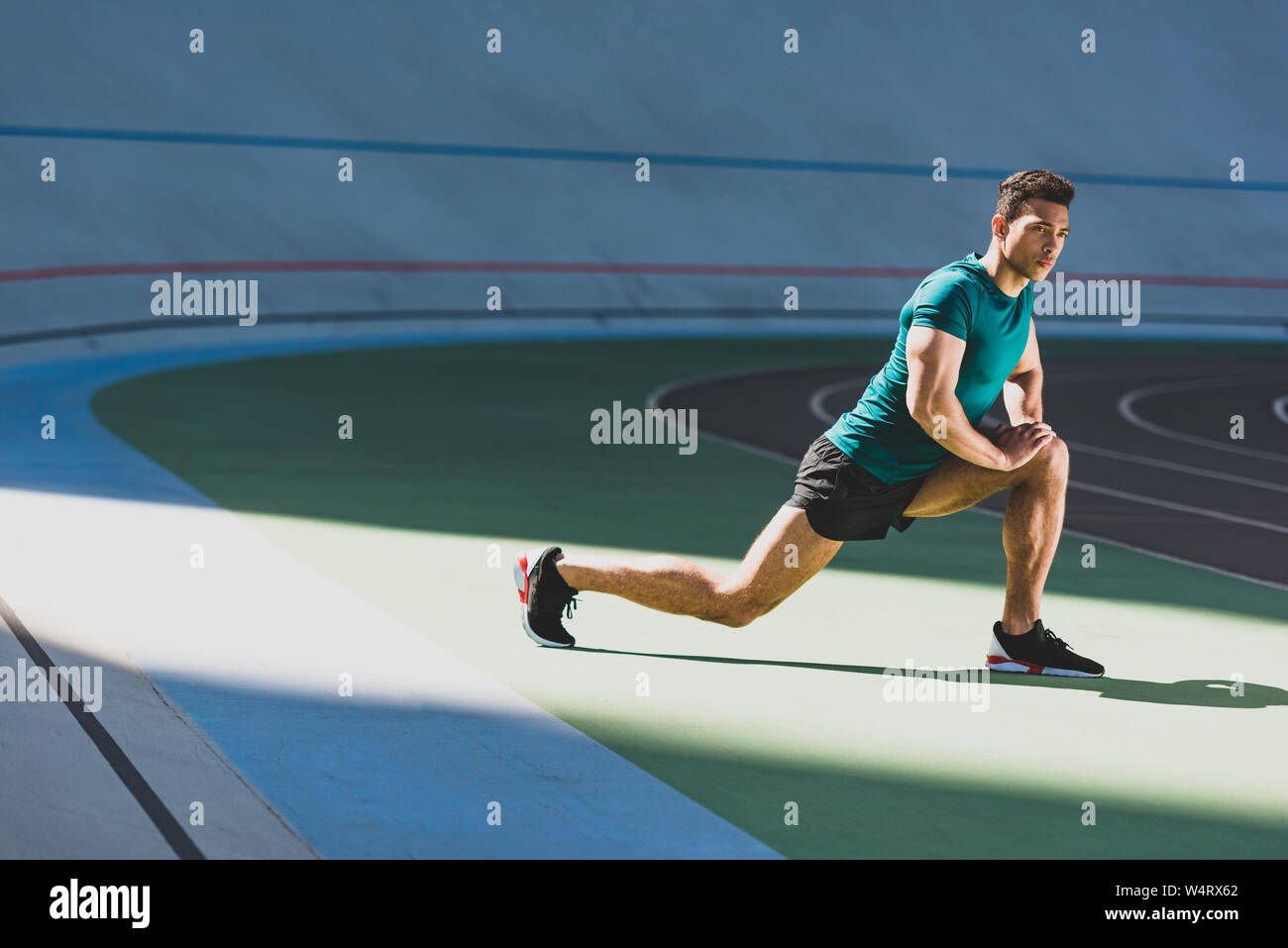 Warming up place hi-res stock photography and images - Alamy