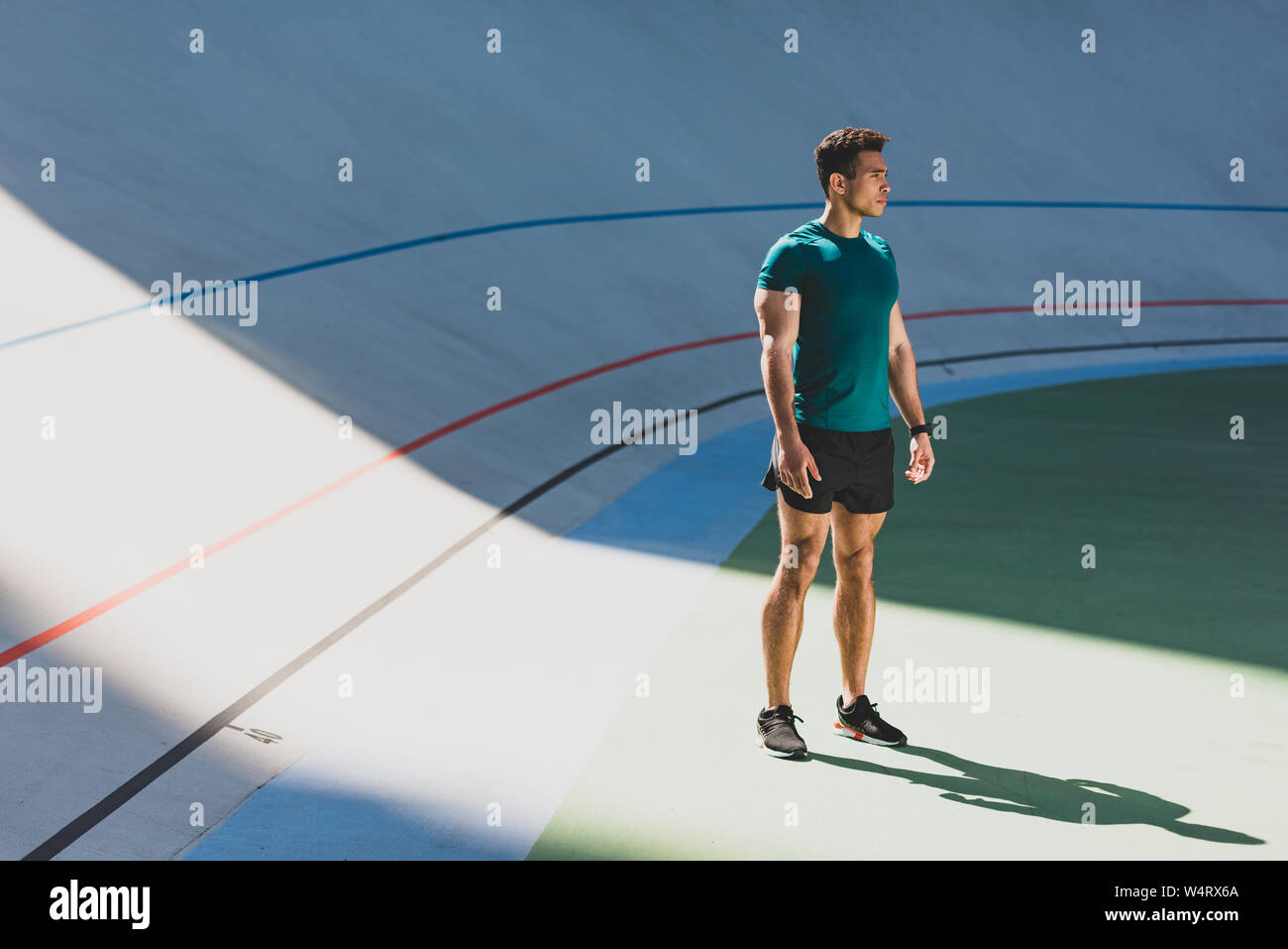 Sportsman running in place hi-res stock photography and images - Alamy
