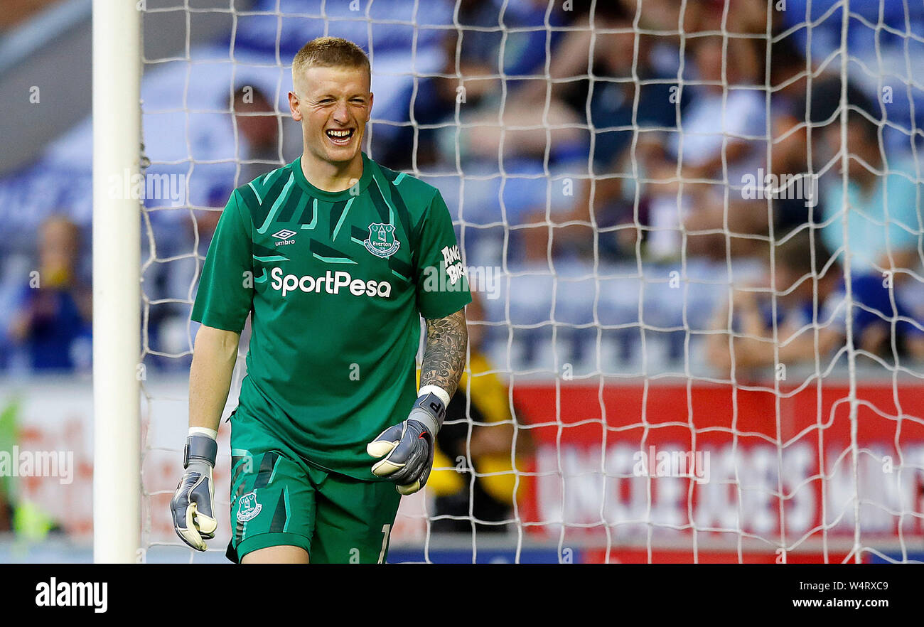 Everton goalkeeper Jordan Pickford Stock Photo - Alamy
