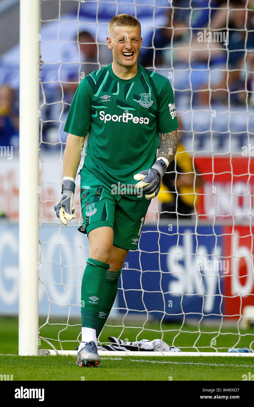 Everton goalkeeper Jordan Pickford Stock Photo - Alamy