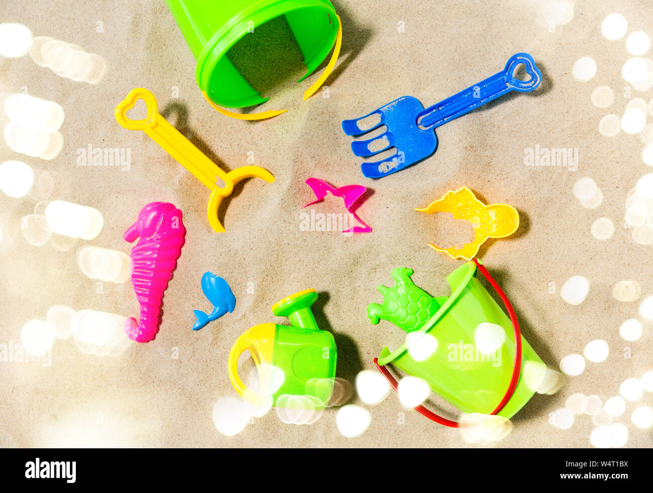 Kids beach stuff sand hi-res stock photography and images - Alamy