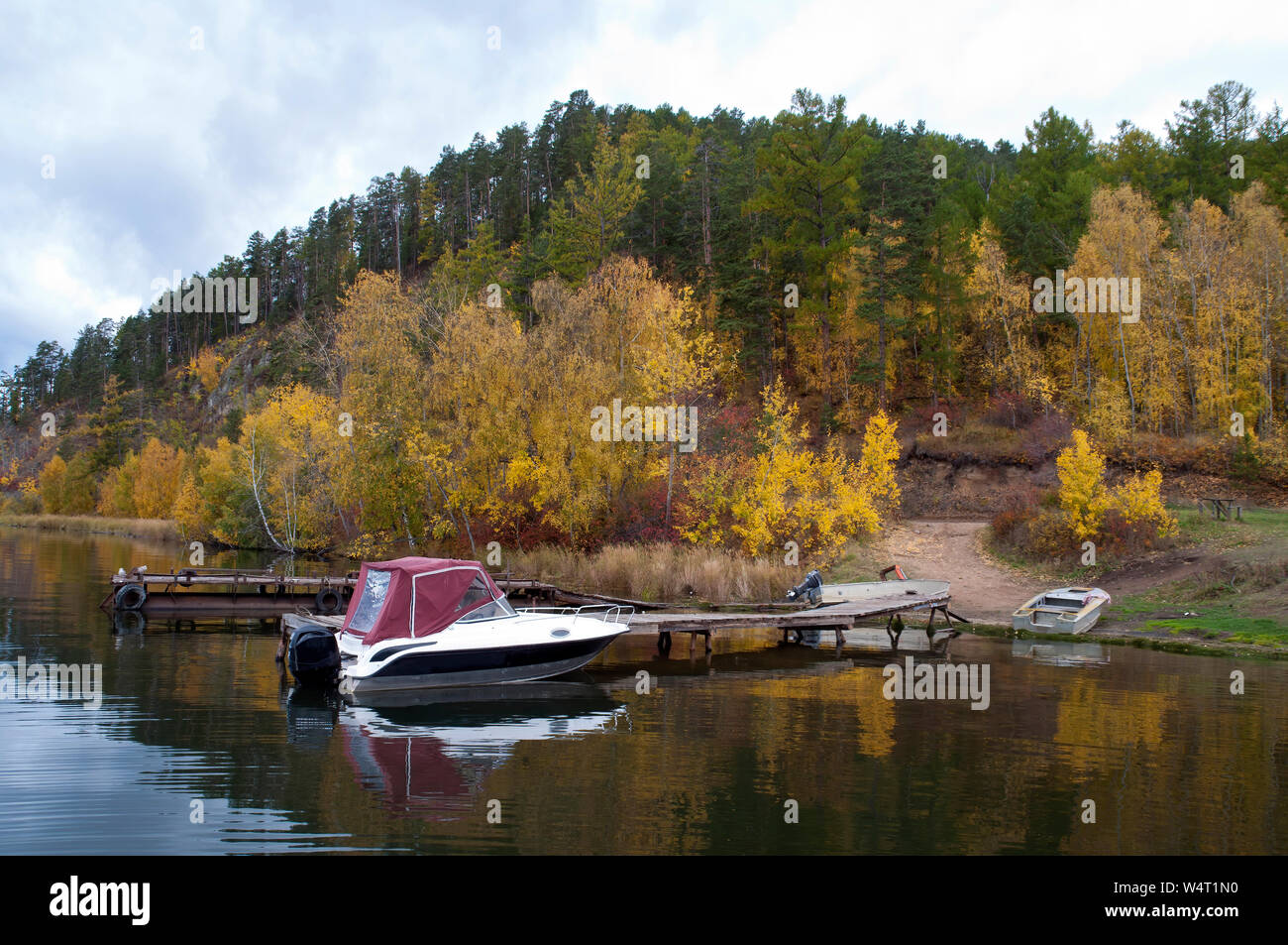 Russia dock woodland hi-res stock photography and images - Alamy