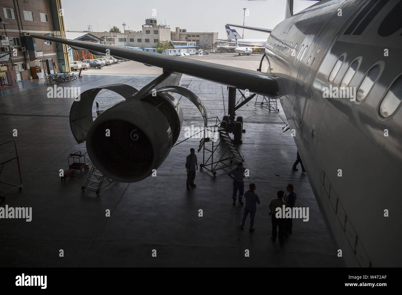 Iranair hi-res stock photography and images - Alamy