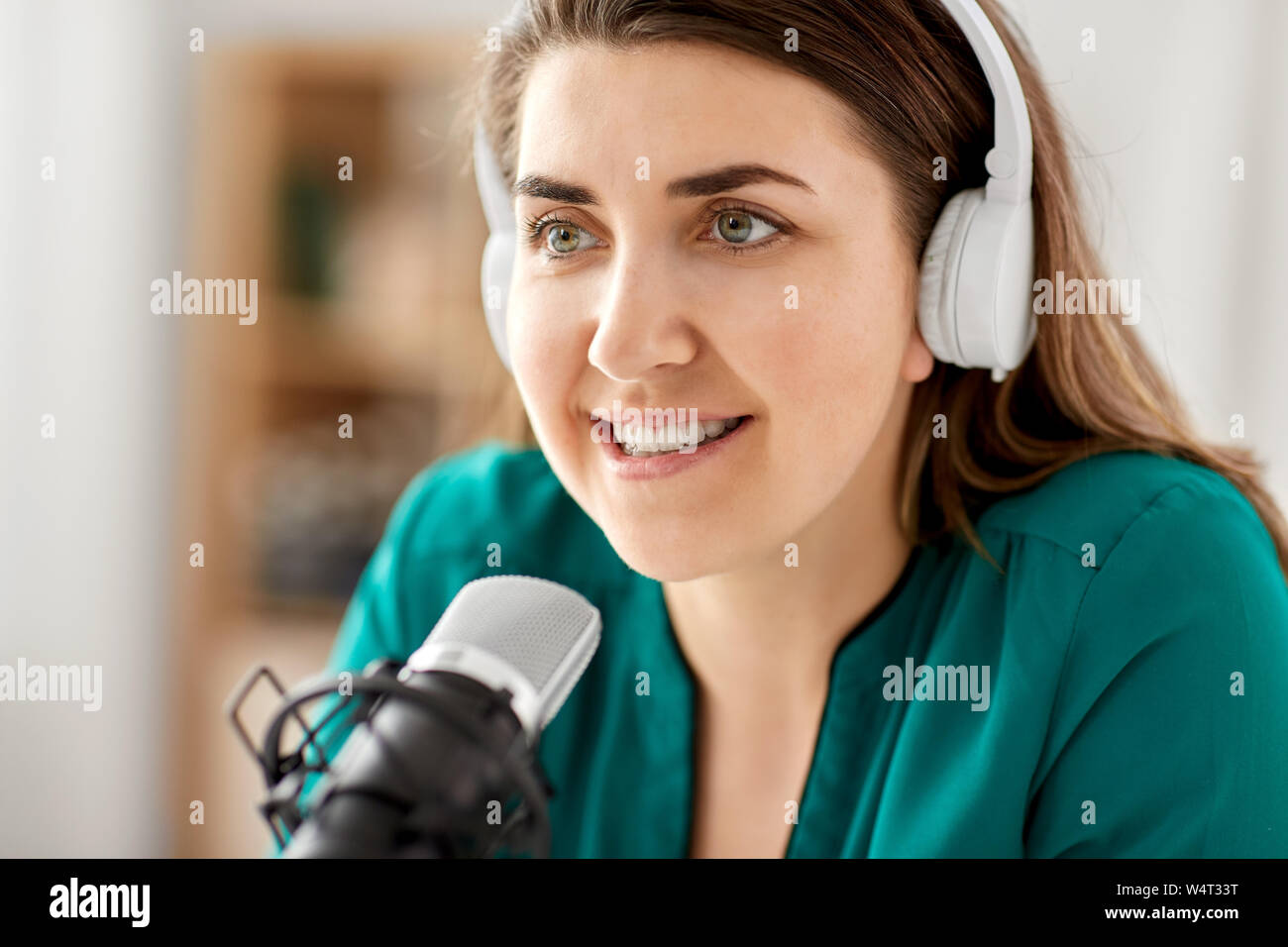 Beautiful woman recording personal hi-res stock photography and images ...