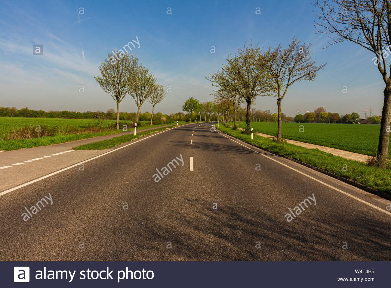 Kurve High Resolution Stock Photography and Images - Alamy