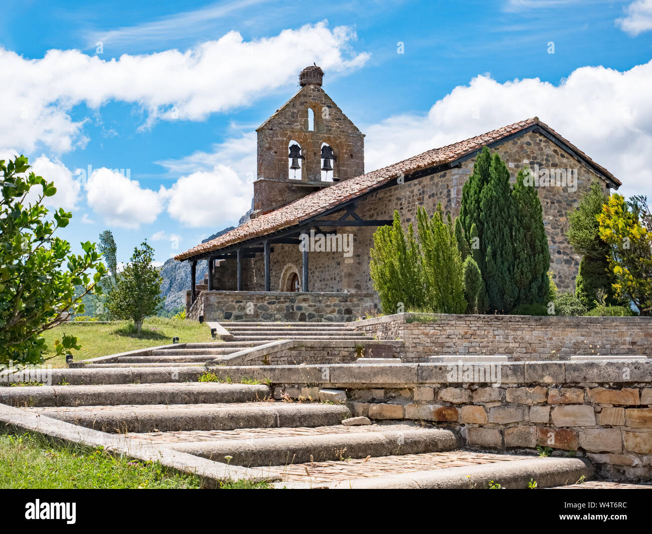 Cantabrian architecture hi-res stock photography and images - Alamy