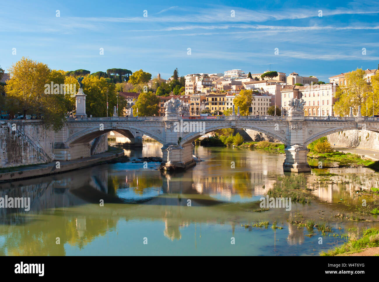 Rione ponte district hi-res stock photography and images - Alamy