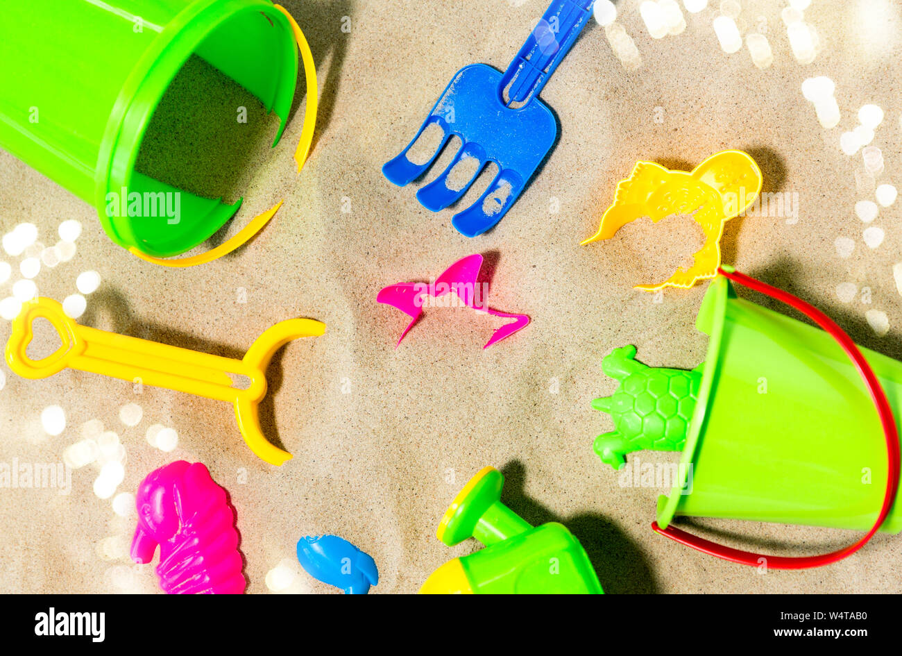 Kids beach stuff sand hi-res stock photography and images - Alamy