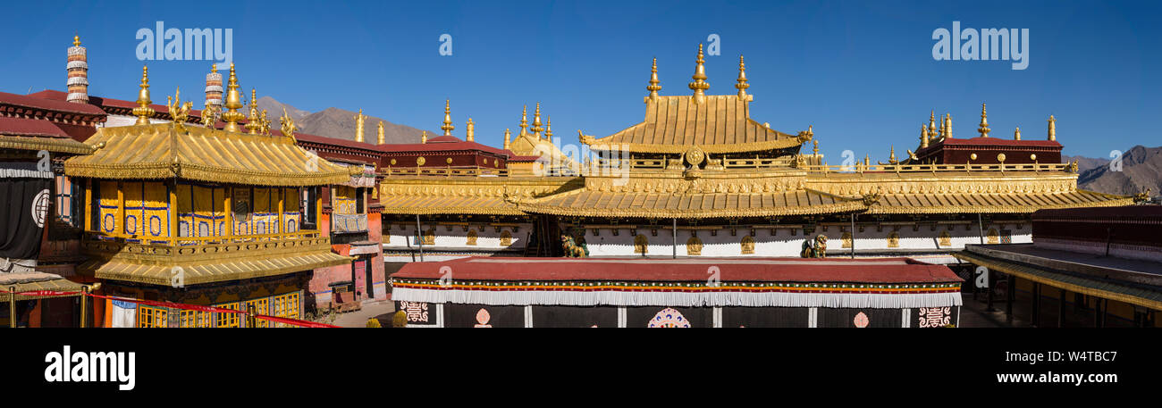 Potala palace interior hi-res stock photography and images - Alamy