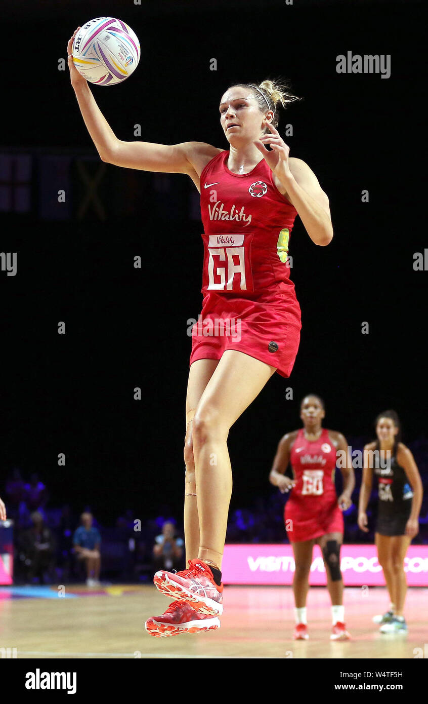 England's Joanne Harten Stock Photo - Alamy